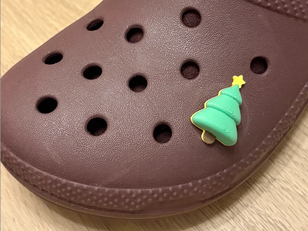 Christmas tree croc charm - Free 3D Print Model - MakerWorld