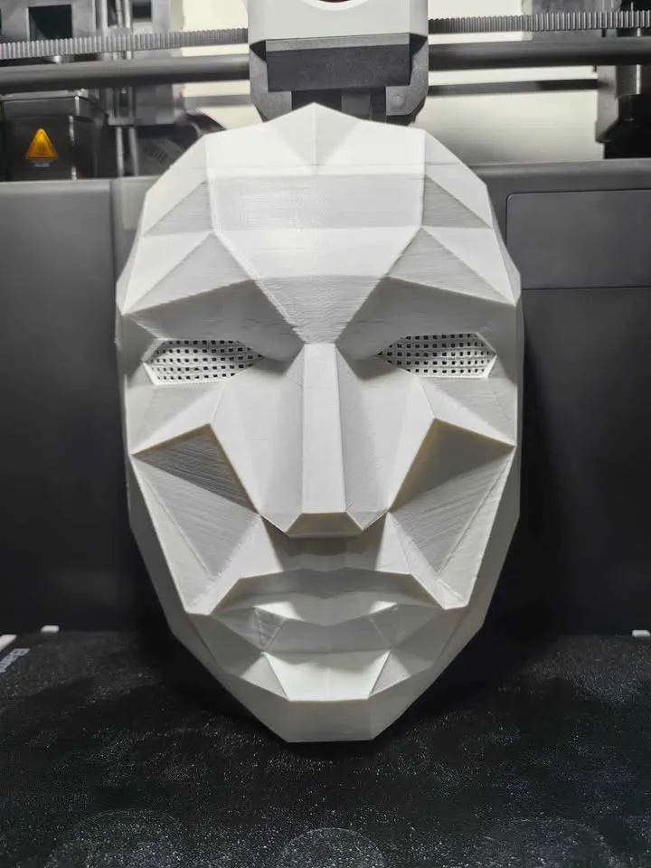 Squid Game - Front Man mask by José Peña - MakerWorld