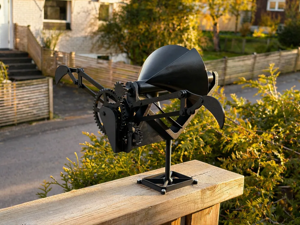 The Achilles Praying Mantis - Free 3D Print Model - MakerWorld
