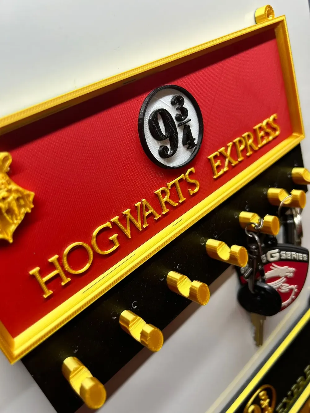 Harry Potter Hogwarts Express Key Hook - Free 3D Print Model - MakerWorld