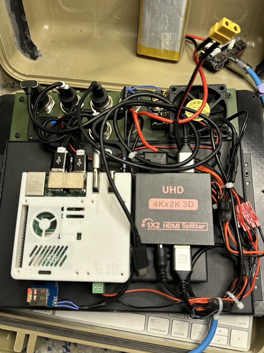 AVM Cyberdeck – Livestreaming Enclosure / Doomsday Computer by ...