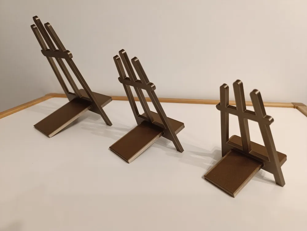Collapsable Stands (3 sizes) - new version easel! by KralevicMakerWorld ...