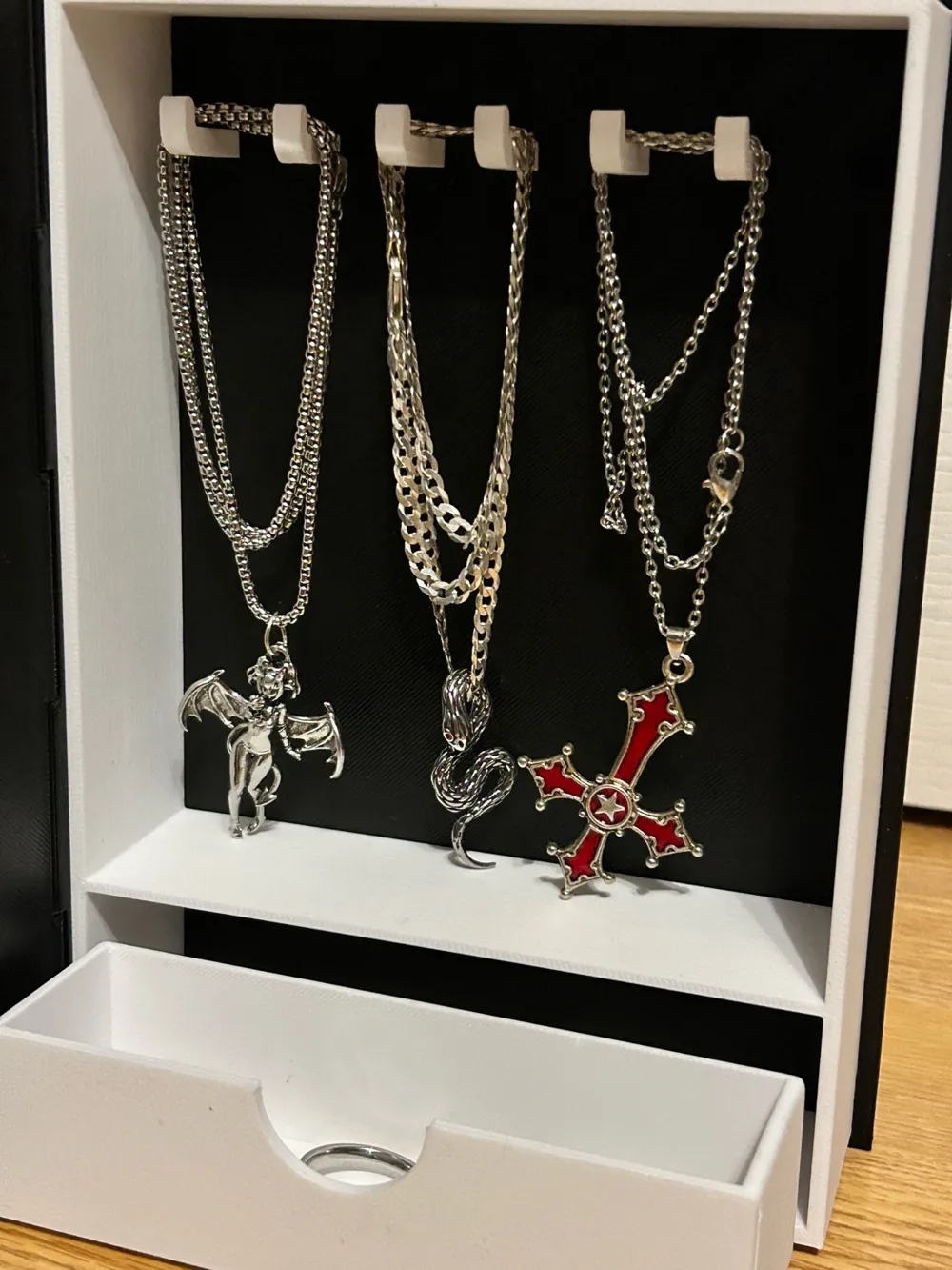 Portagioie a Forma di Libro Gotico con Cassetto Segreto - Modello di ...