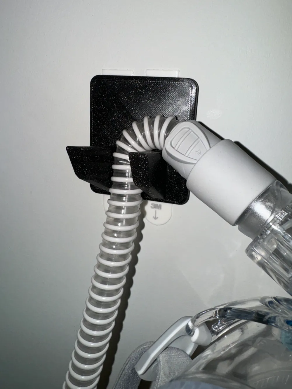 CPAP Hose & Mask Wall Mount (Multiple Variants) by barbasnoo - MakerWorld