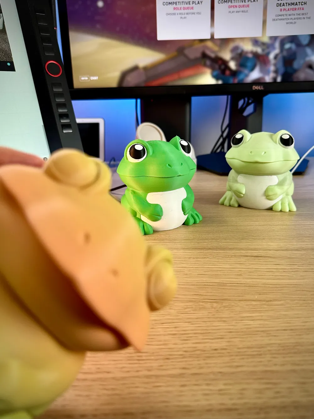 Frog Stand for Phone & Apple Watch Charger by Giorgio MakerWorld ...