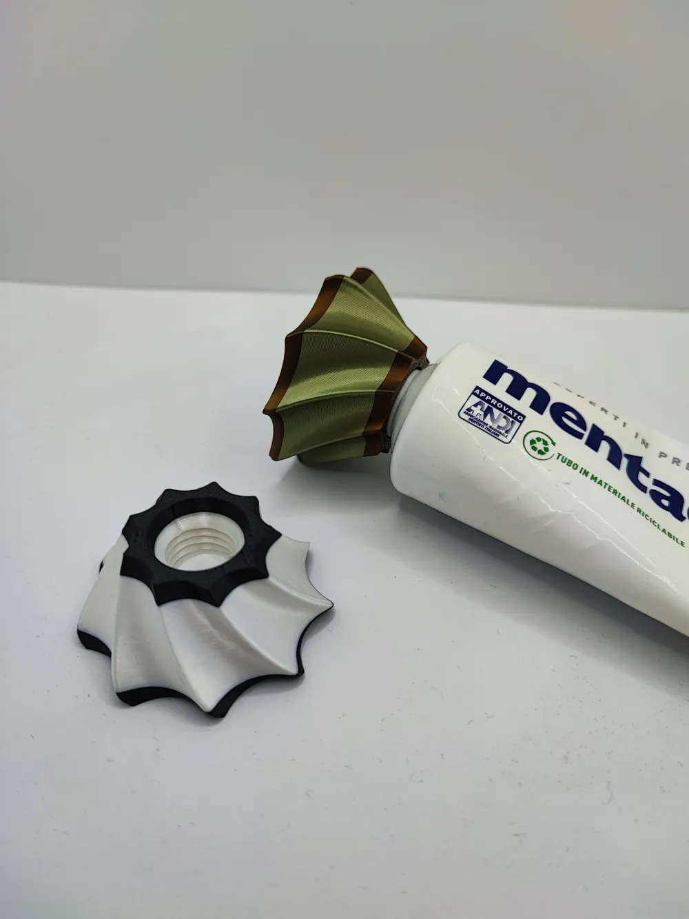 Toothpaste Cap - Free 3D Print Model - MakerWorld