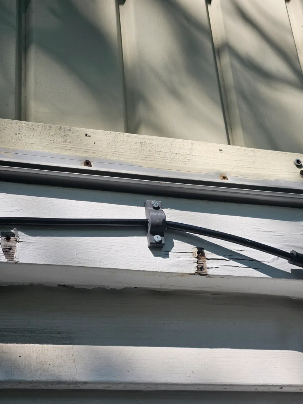 Cable mounts by Barf33 - MakerWorld