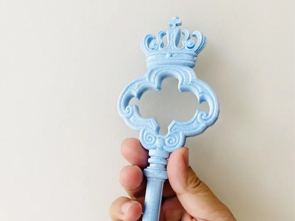 Crown Key by QCraft MakerWorld: Download Free 3D Models