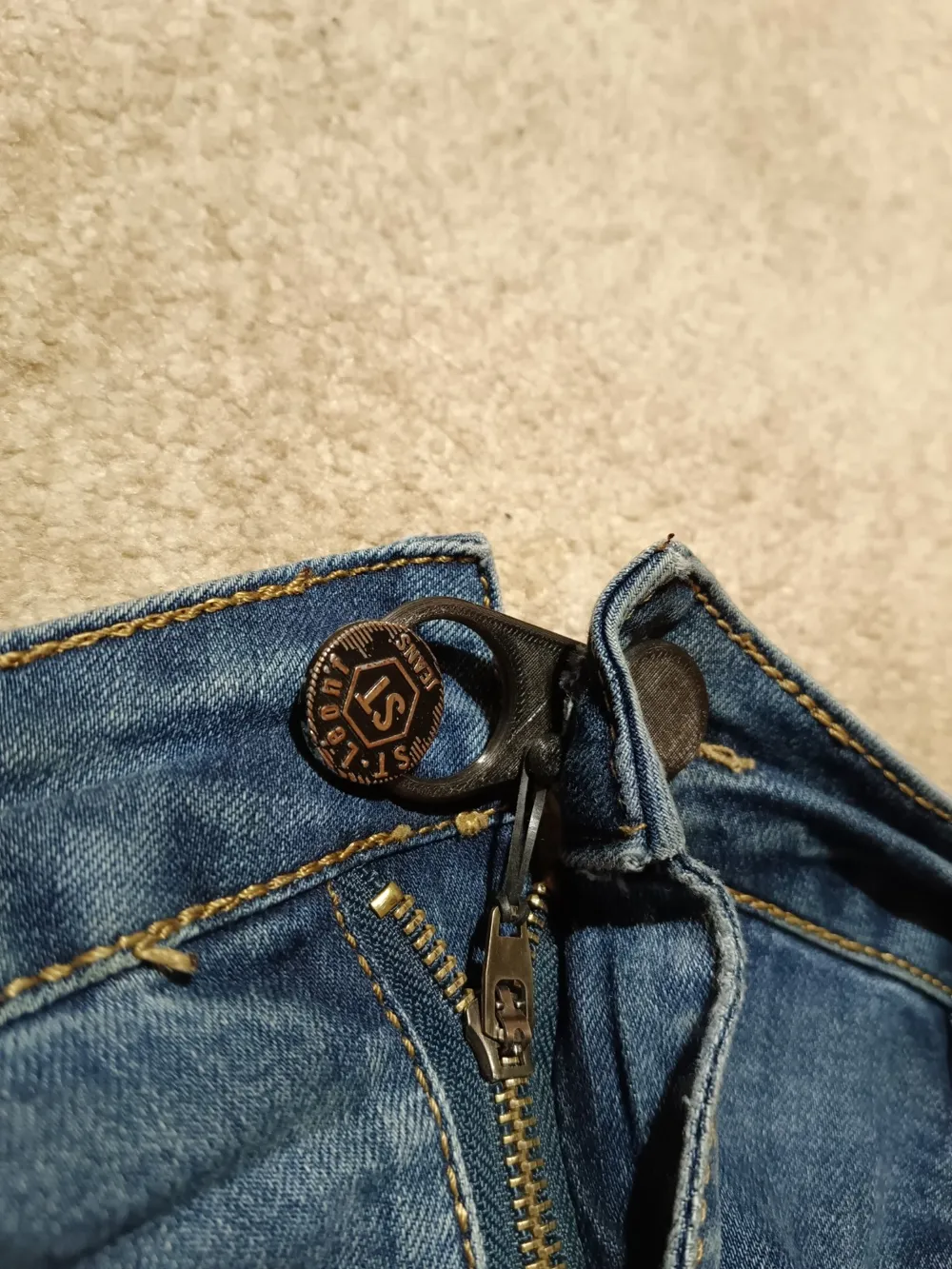 Button extension for pants with zipper holder - Free 3D Print Model ...