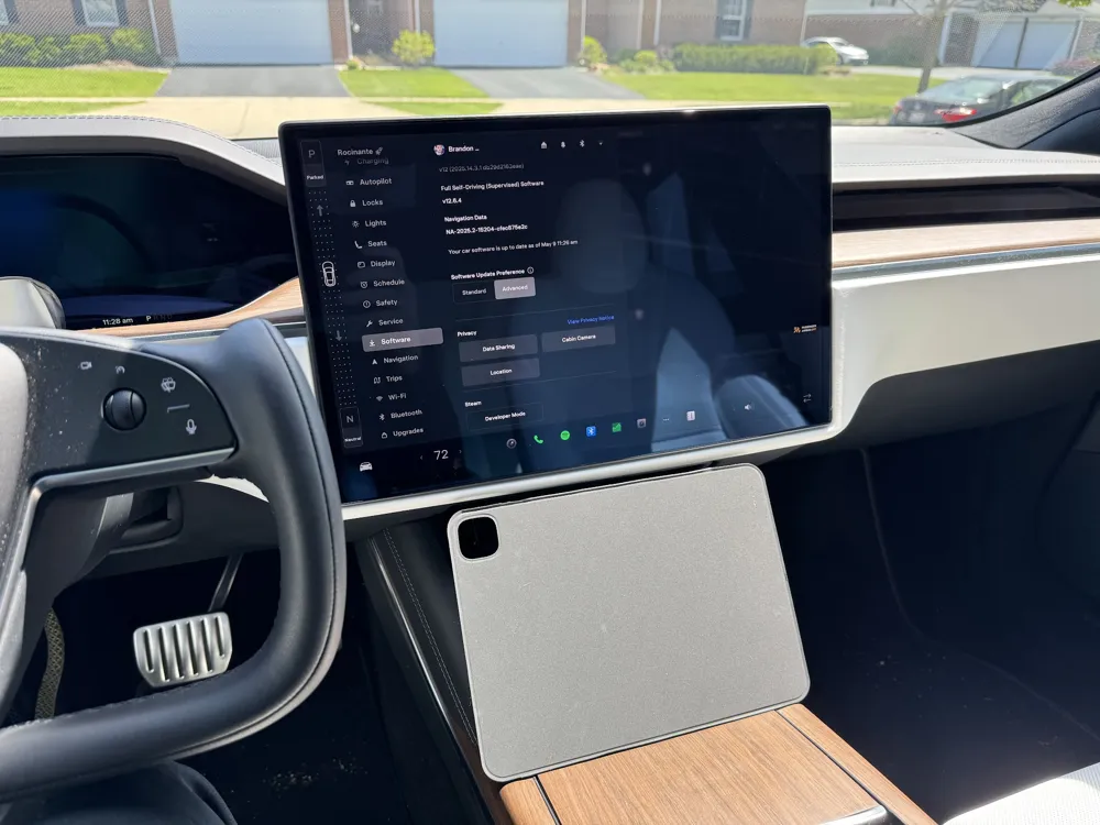Tesla Model S Refresh iPad Mount (Pro 11″) by DToXMakerWorld: Download ...
