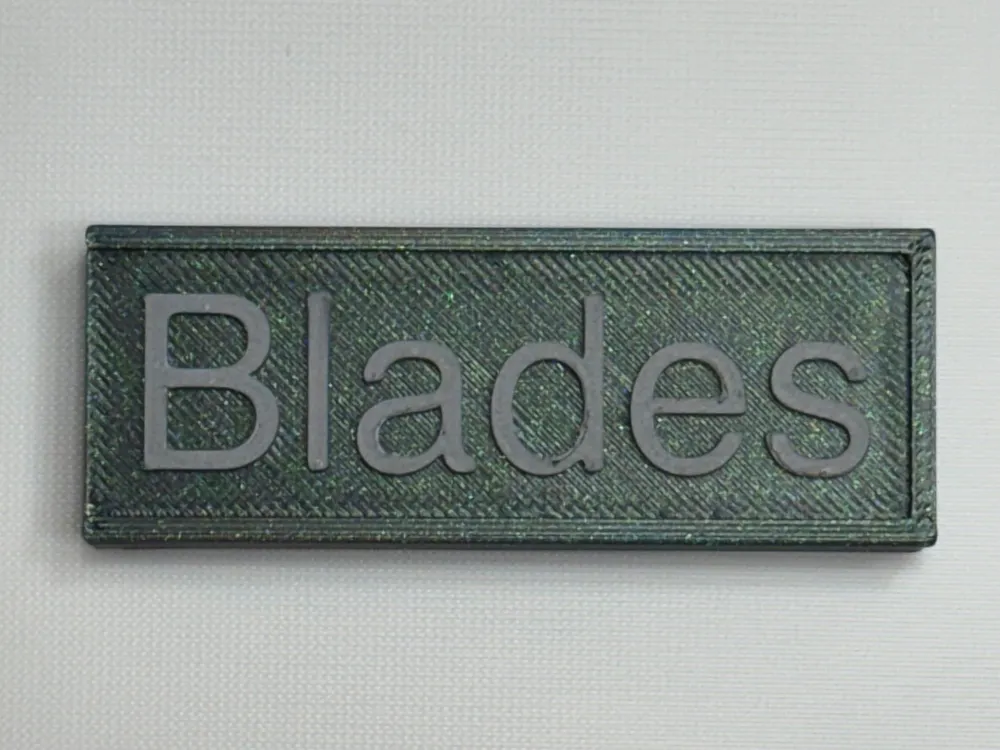 Utility Knife Blade Box with Sliding Lid V2 by miroben - MakerWorld