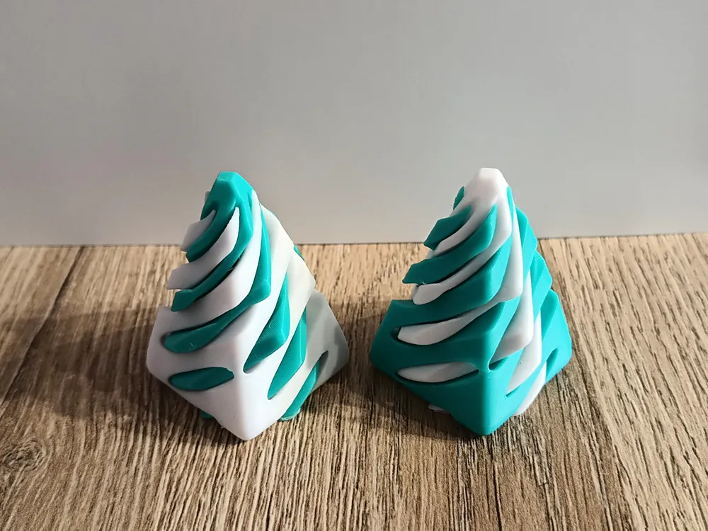 iMposible Spiral Passthrough PYRAMID - Free 3D Print Model - MakerWorld