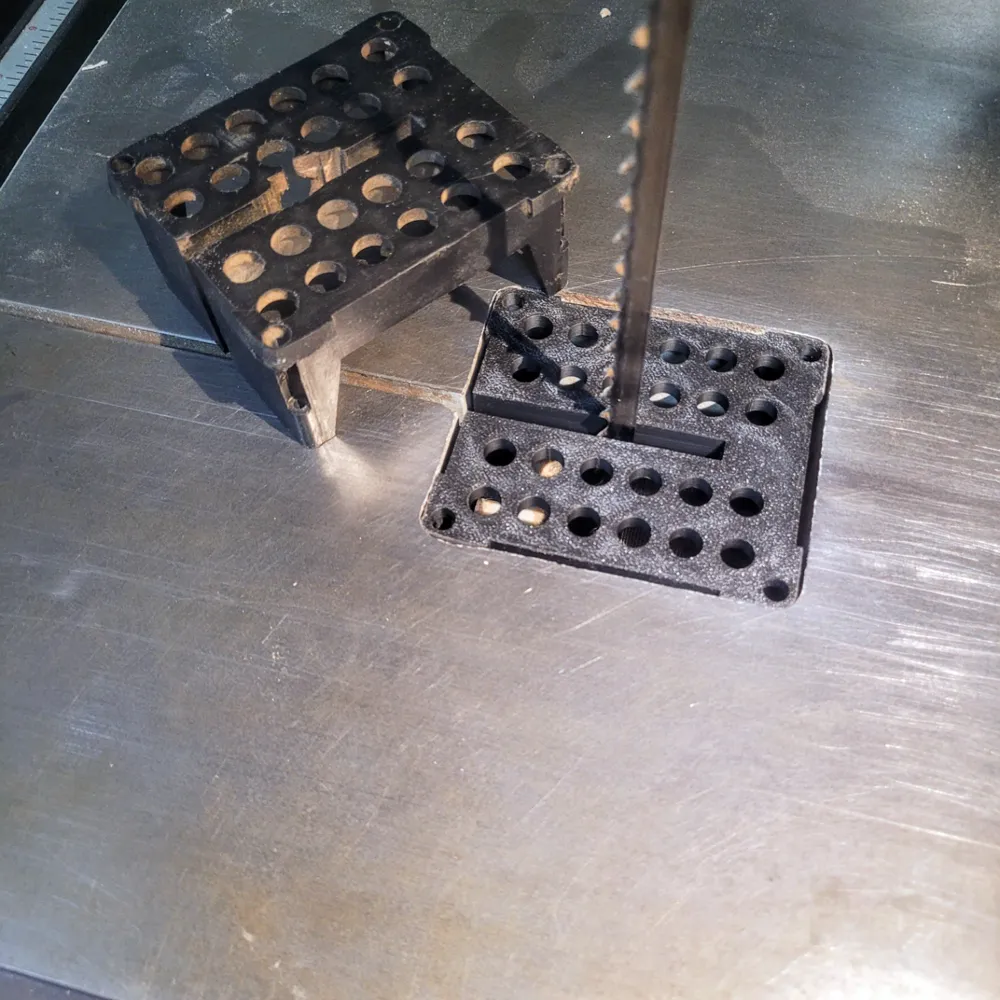 MM16 Bandsaw table insert by TXTurner - MakerWorld