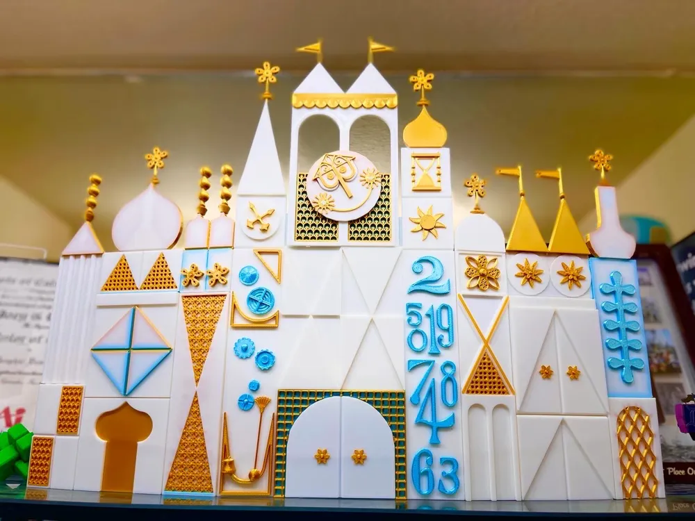 Brackets for Its a Small World Facade + Extensions Remixed by AeonJoey - MakerWorld