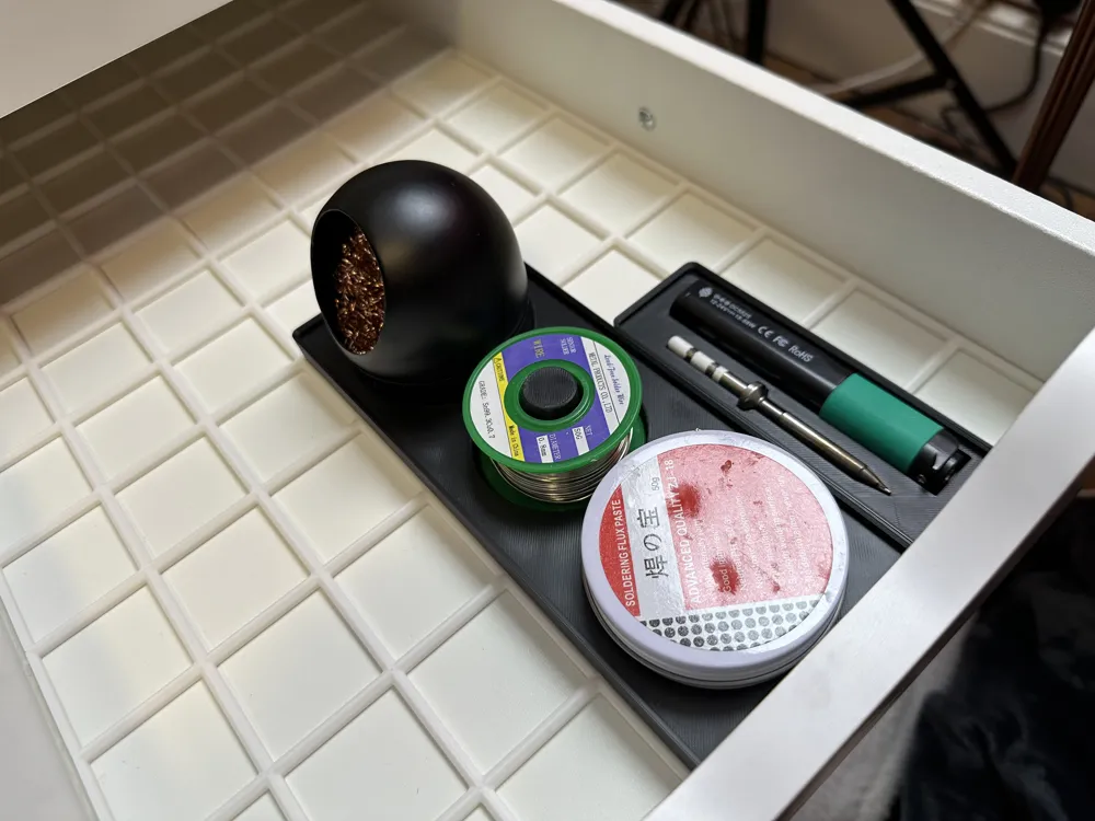 Gridfinity Solder Station (4x2) - Free 3D Print Model - MakerWorld