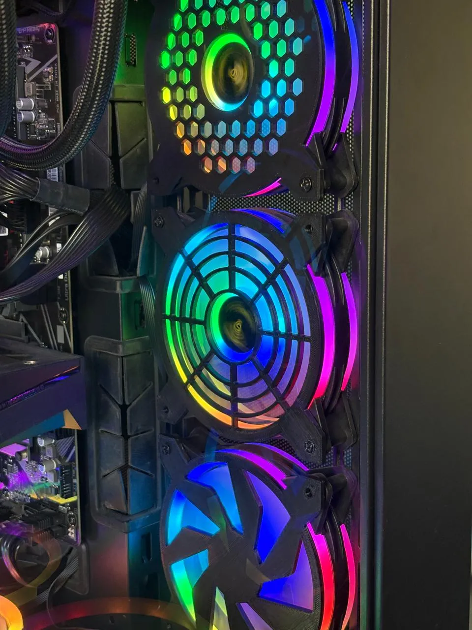 Customizable PC Fan Grill Generator - Free 3D Print Model - MakerWorld