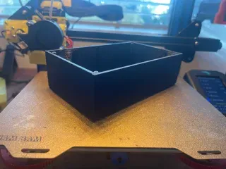 Jiffy Box - 158x95x53mm by Zyzzbarth - MakerWorld