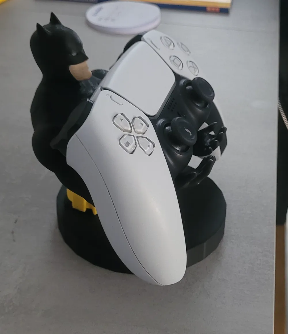 batman ps5, ps4, xbox controller stand... by mendiluce MakerWorld ...