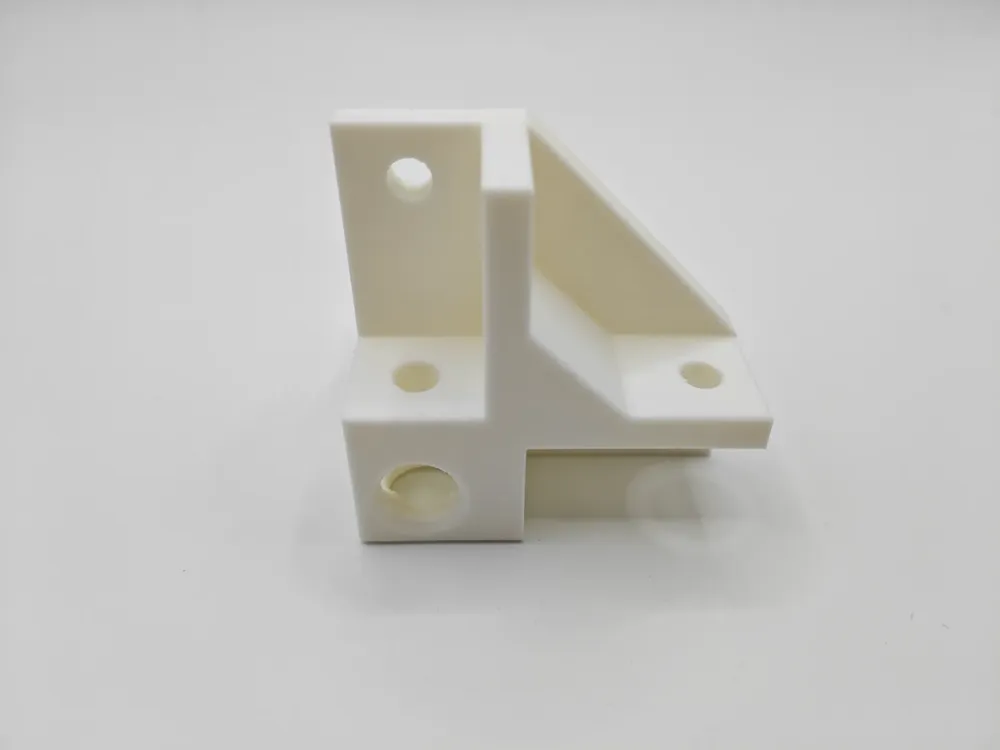 2020 Aluminum Profile 3D Three-Way Corner Bracket by 今天可以吃花卷 - MakerWorld