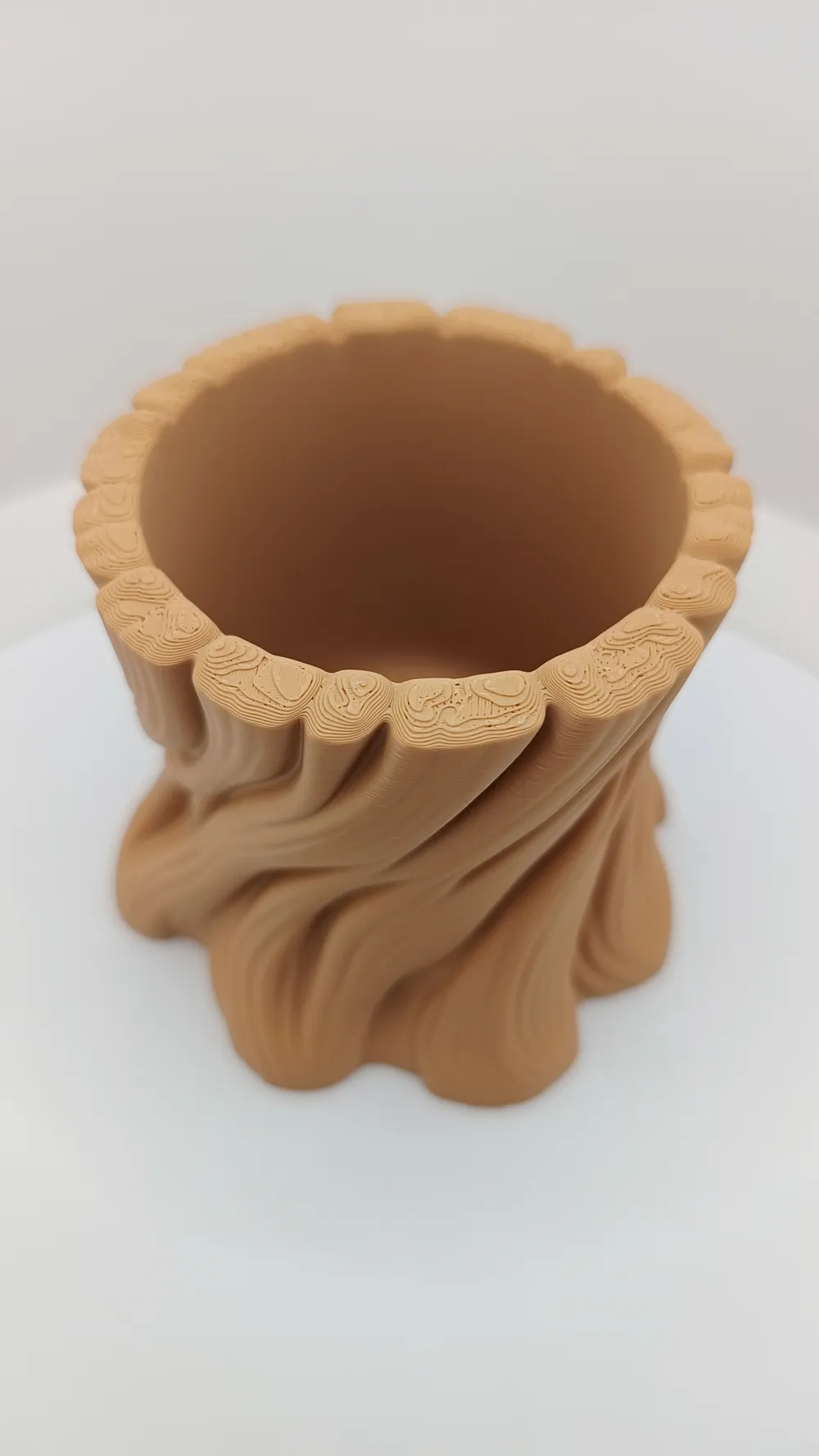 Woodland Swirl Tree Stump Planter - Free 3D Print Model - MakerWorld
