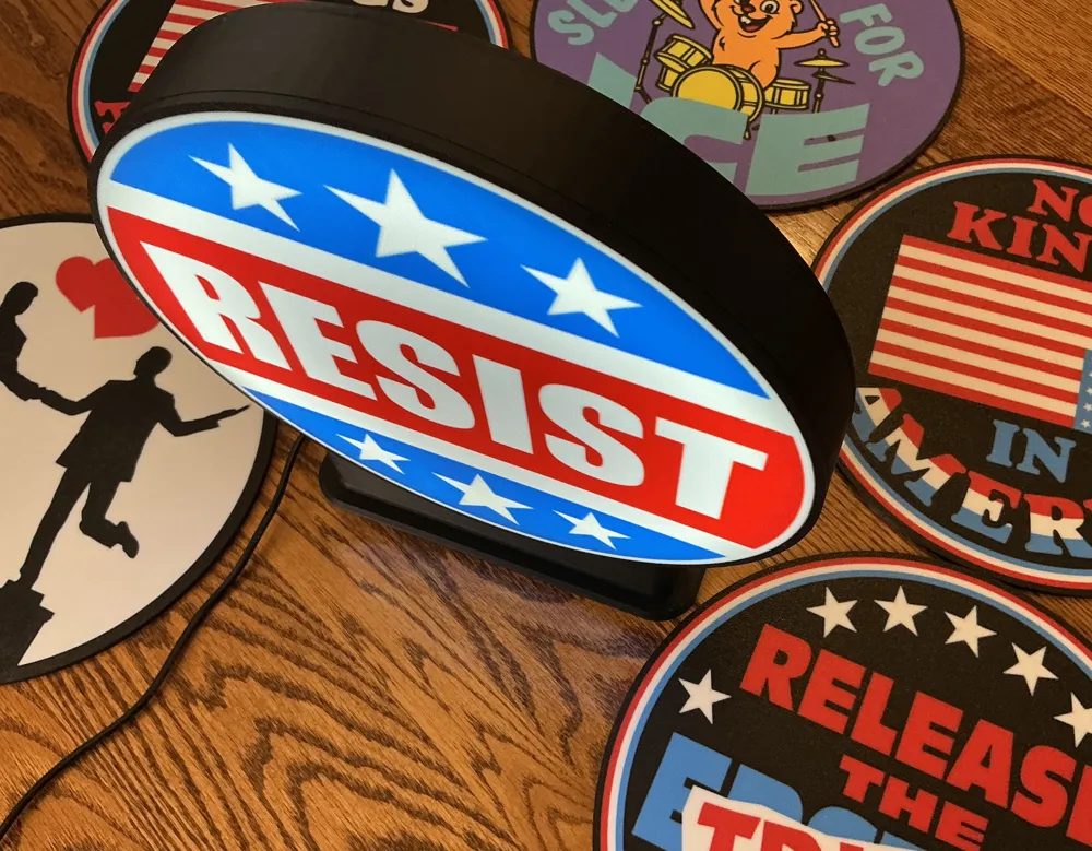 Resist 240mm LED Lightbox Lens - Free 3D Print Model - MakerWorld