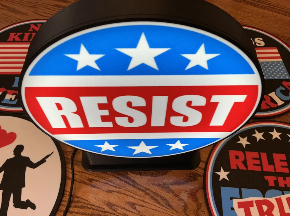 Resist 240mm LED Lightbox Lens - Free 3D Print Model - MakerWorld