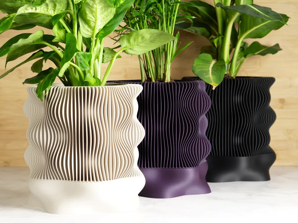 KuraLoop Self Watering Planter Pot Wavy - Free 3D Print Model - MakerWorld