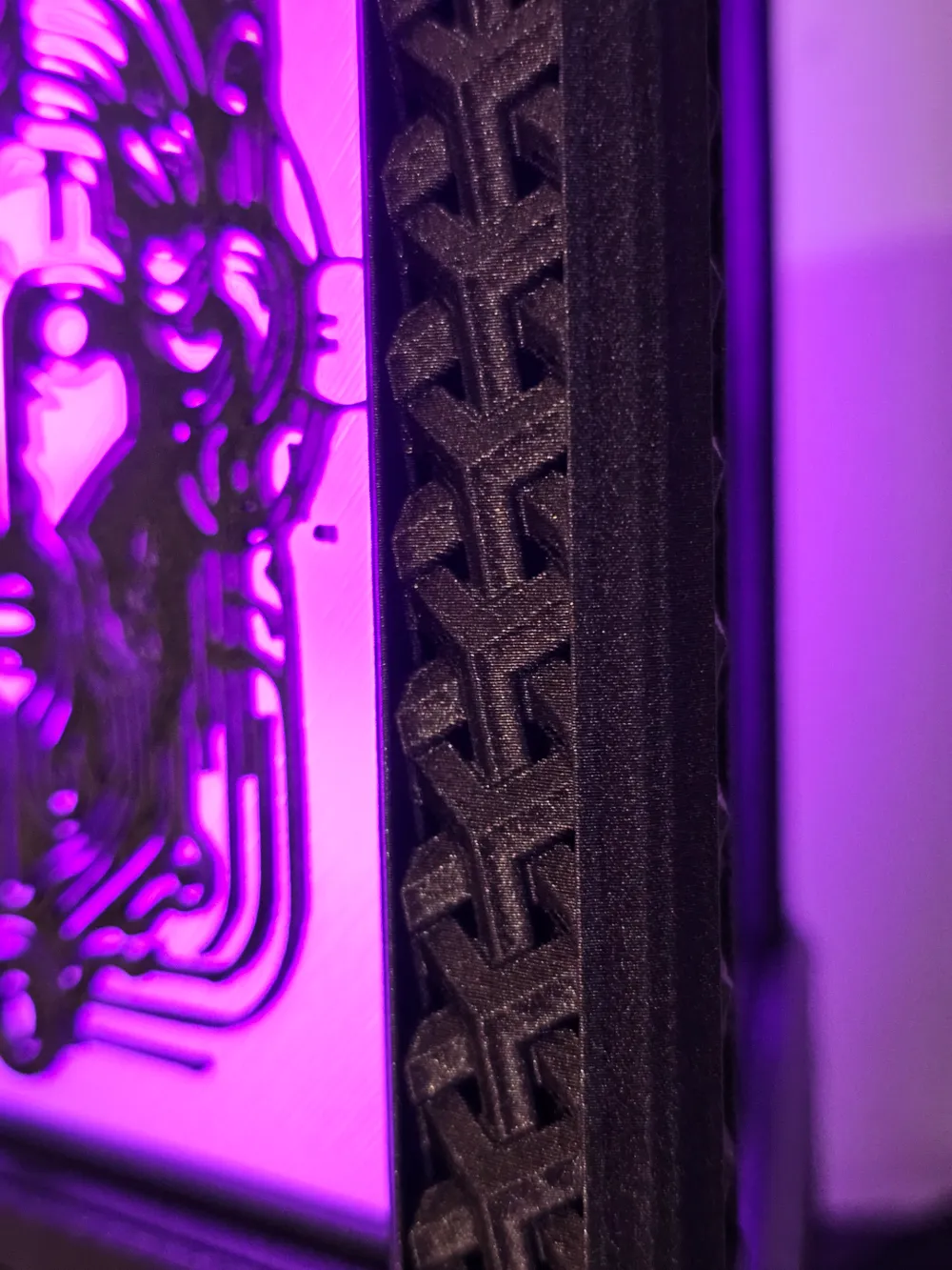 Mystic lamp with swappable panels by Kardes.Design - MakerWorld