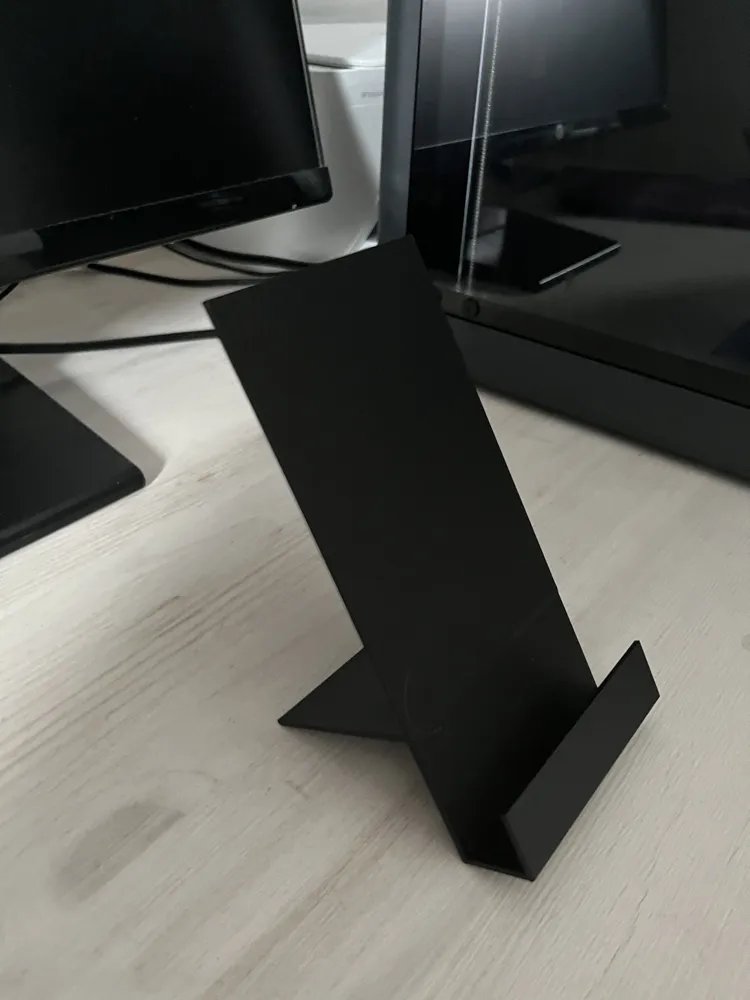 Iphone 12/13/14 phone holder - Free 3D Print Model - MakerWorld