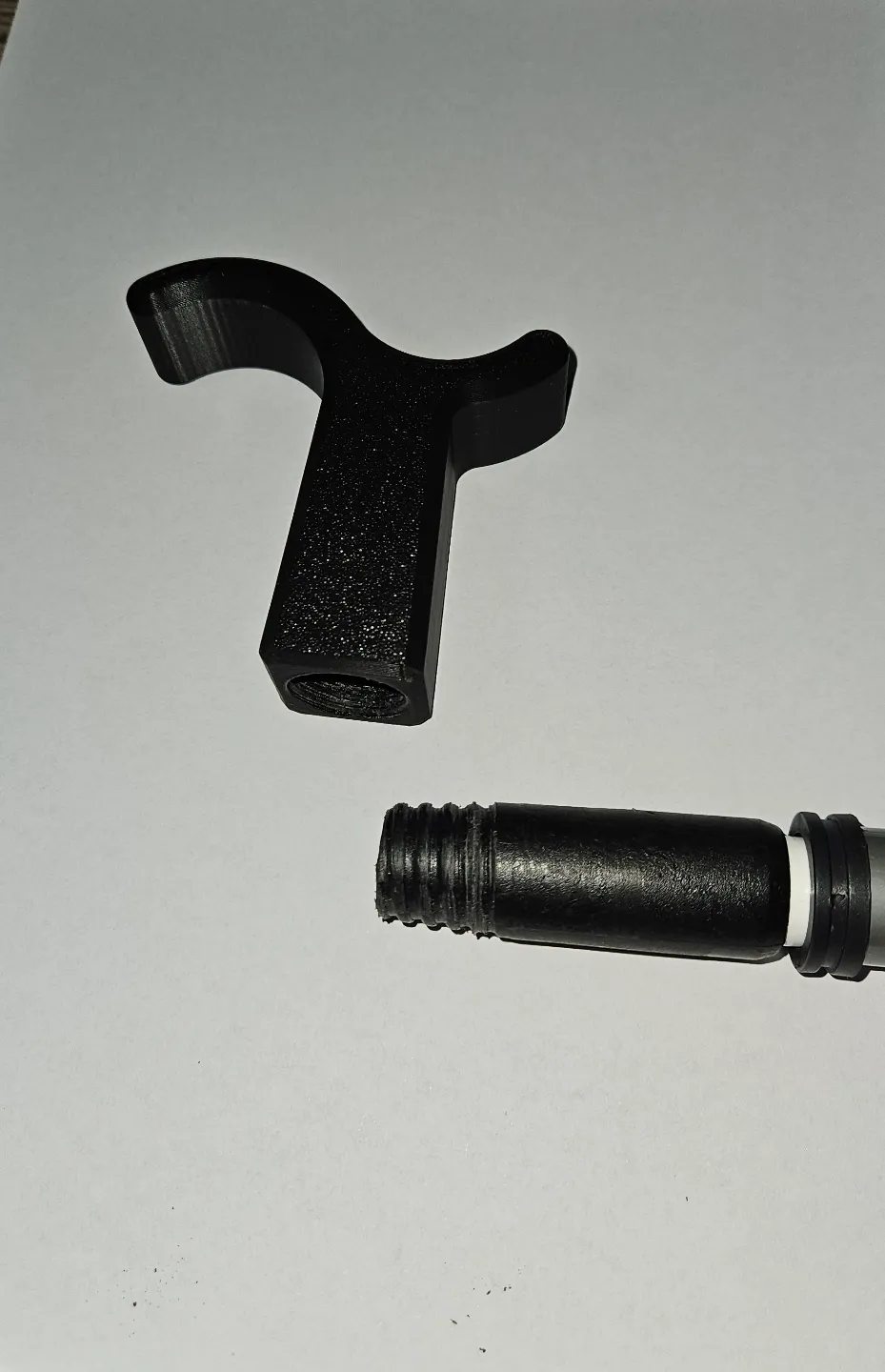 Velux Hook to screw on extension pole (EU/IT) Ø22 Remixed by ZeroDev ...