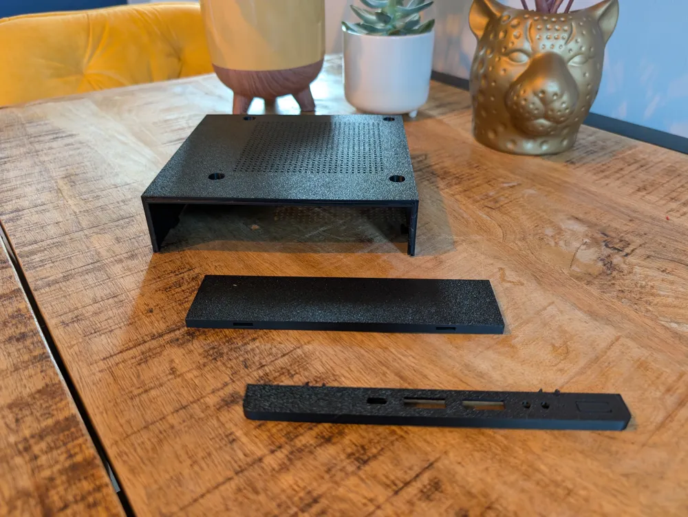 HP EliteDesk 705 G4 Mini Case Mod - 140mm Fan by Clanker Creations ...