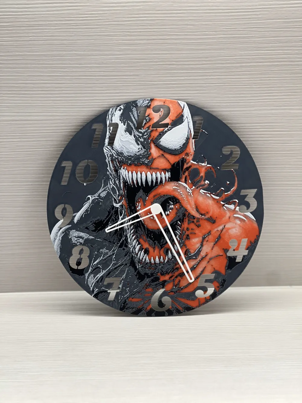 Venom vs Spiderman Clock HueForge by Macik - MakerWorld