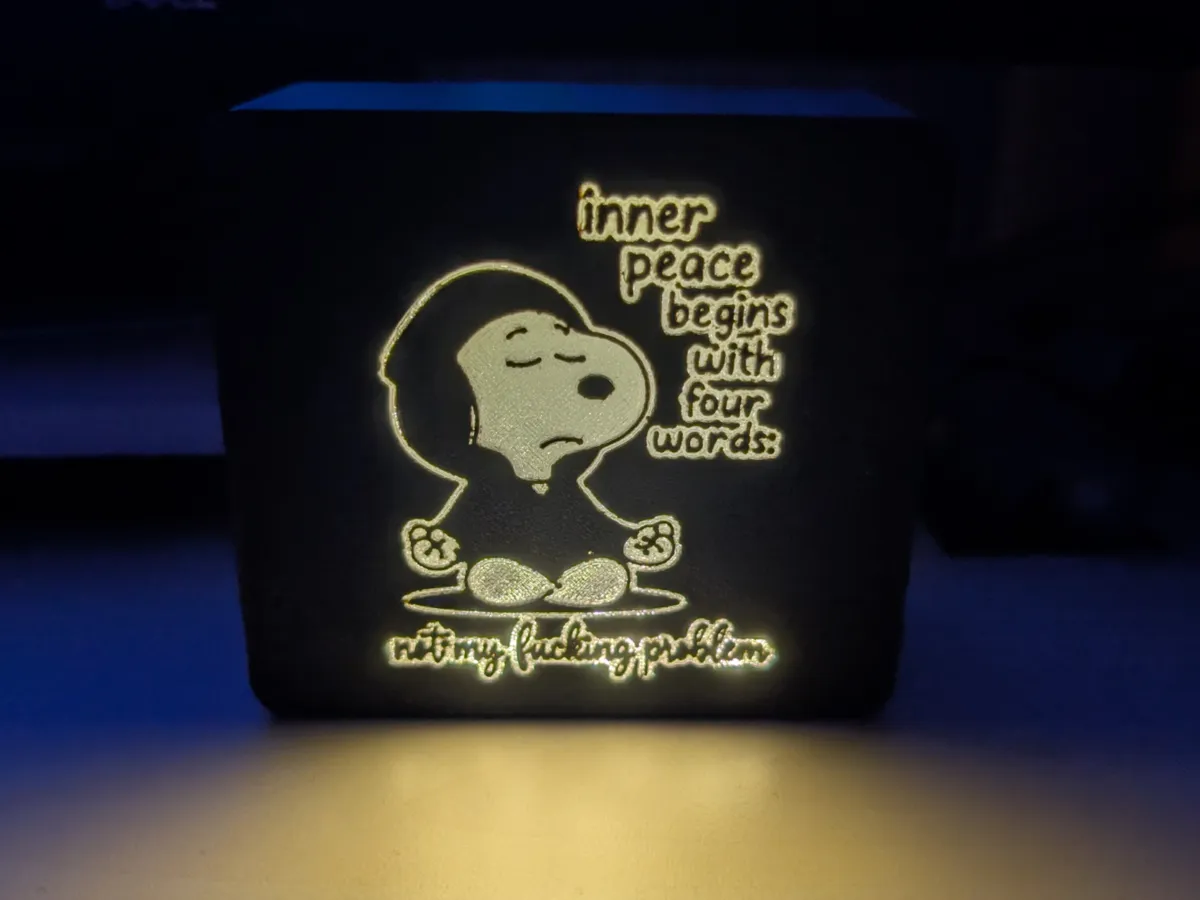 Caixa de luz Snoopy Paz Interior - Modelo gratuito para impressão 3D ...
