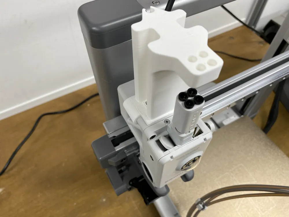 A1 AMS PTFE HUB & Hotend Cable Guide by UserName MakerWorld: Download ...