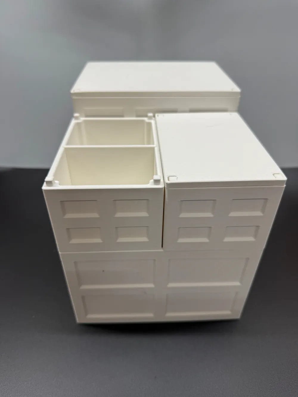 Divider for large stackable boxes, containers, crates by roger.rhb ...