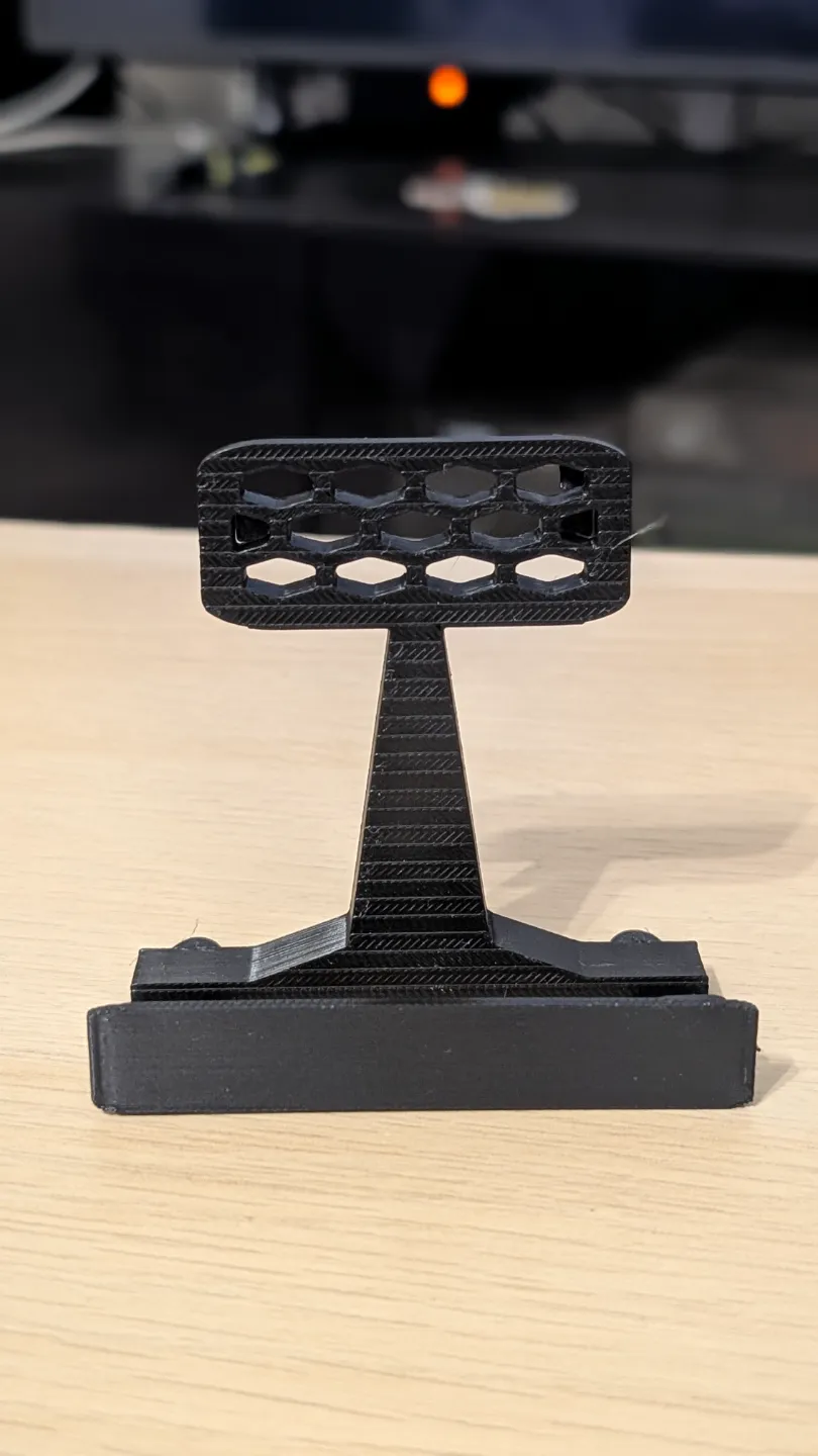 Card Stand with detachable name plate by user_1974359678 - MakerWorld