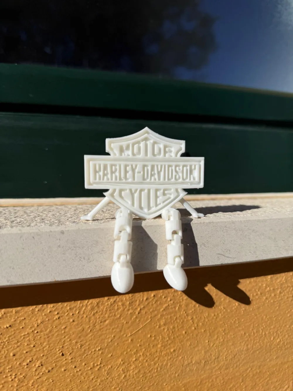 Articulated Harley Davidson buddy - Free 3D Print Model - MakerWorld