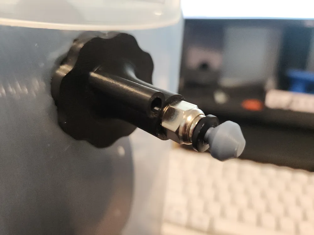 Low Friction Filament Guide for Dry Box Printing - Free 3D Print Model ...