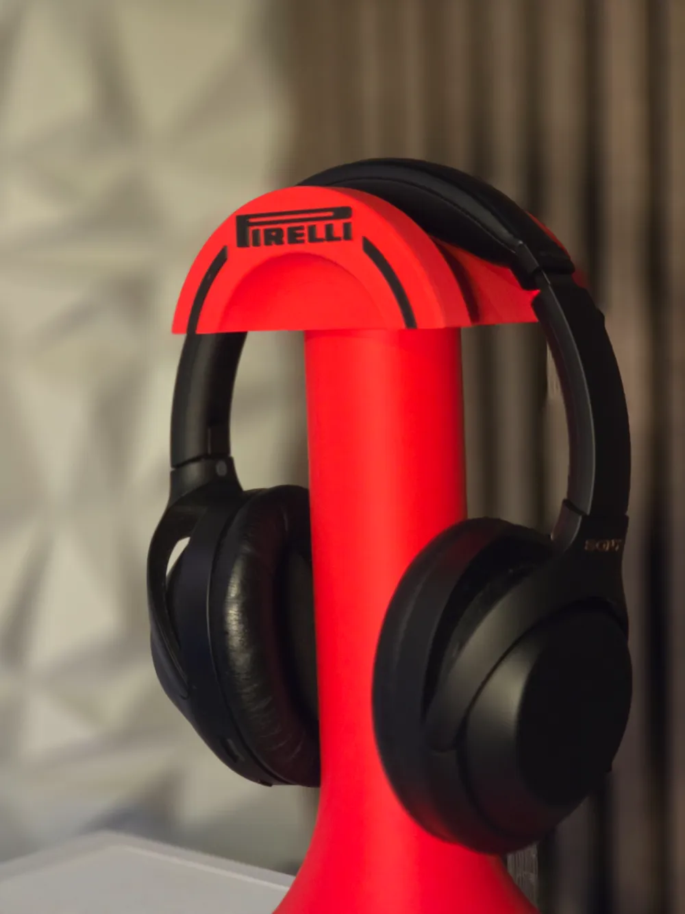 Headphone Stand F1 Ferrari ( Eco version) - Free 3D Print Model ...
