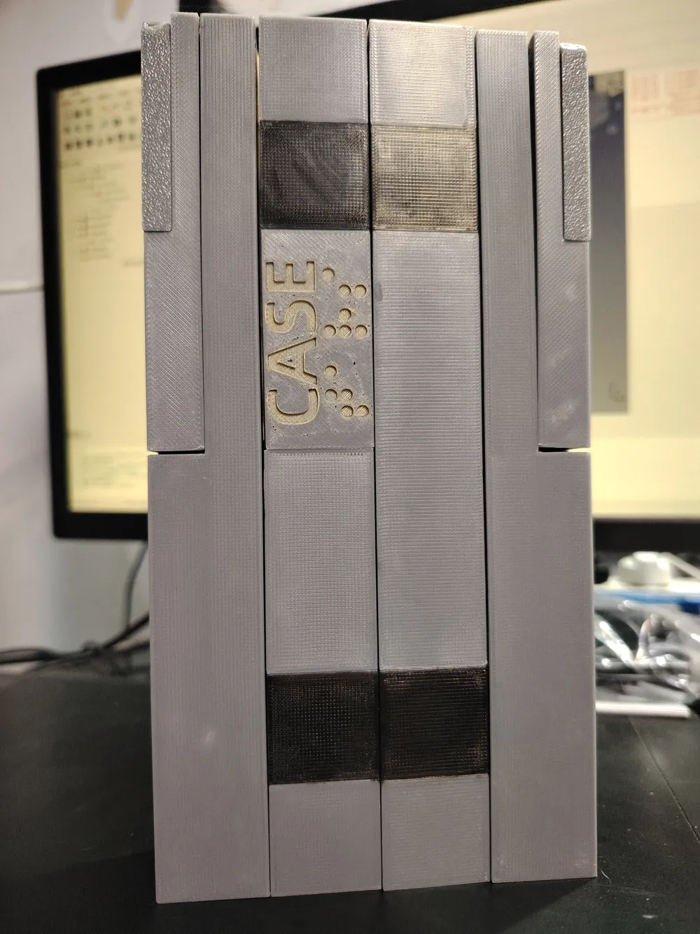 1:10 scale Interstellar TARS robot (CASE, KIPP) - Free 3D Print Model ...