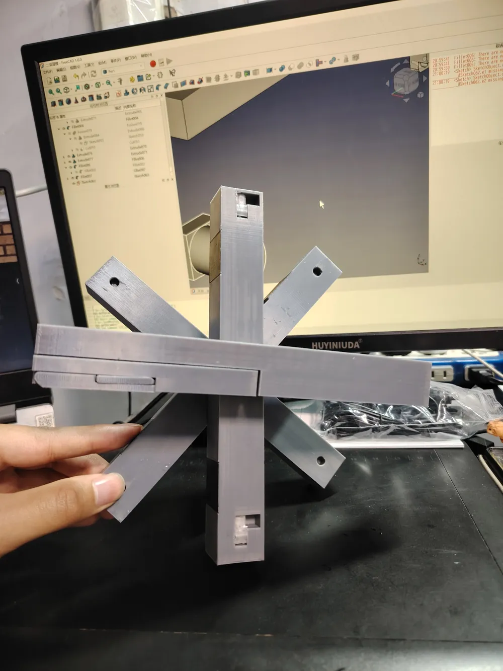 1:10 scale Interstellar TARS robot (CASE, KIPP) - Free 3D Print Model ...