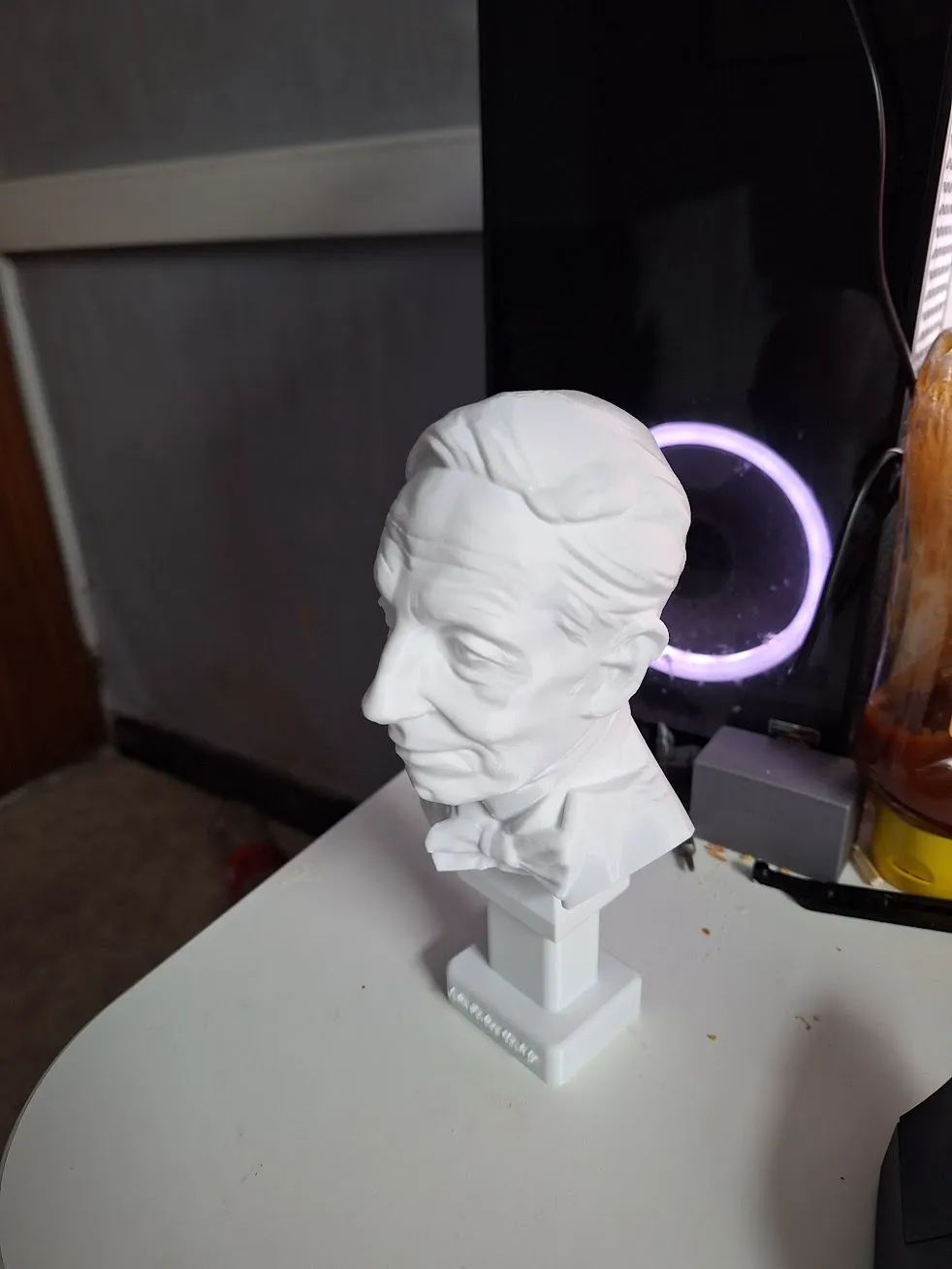 John Forbes Nash jr by LindyH - MakerWorld