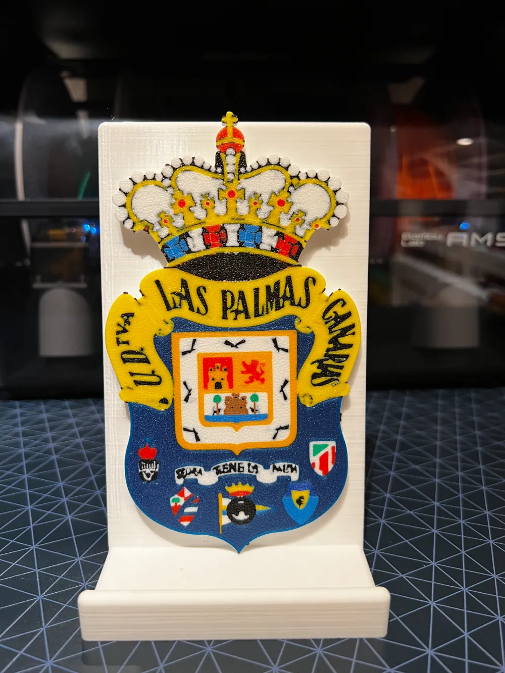 UD Las Palmas Escudo - Soccer Shield by Culebra - MakerWorld