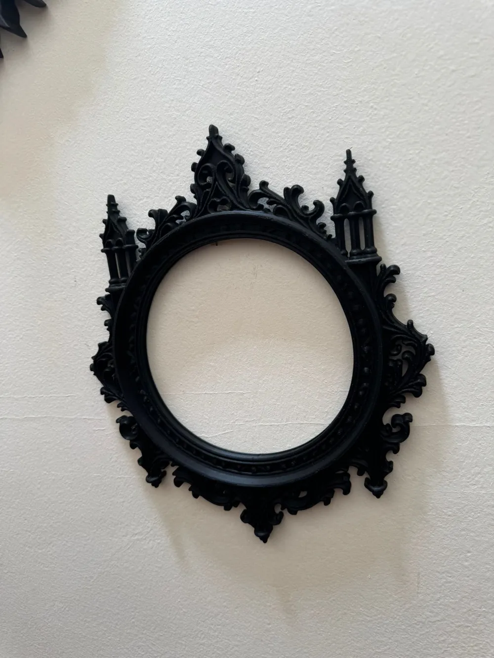Victorian Ornate Wall Frame STL – Gothic Baroque by Akshan_Designs ...