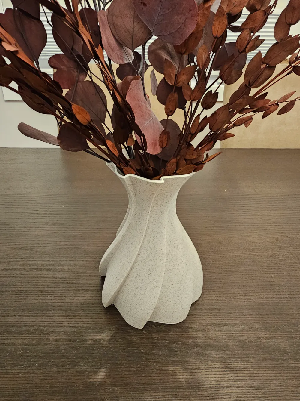 Swishing Dress Vase Inspired by a swaying ballgown by CryoSlang ...