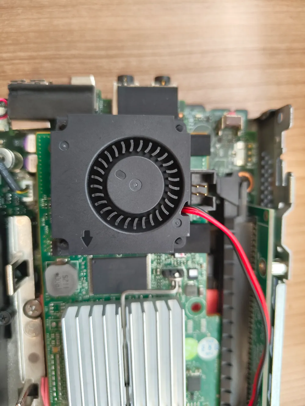 Dell Perc H200 fan/blower mount 40mm by Fisz - MakerWorld