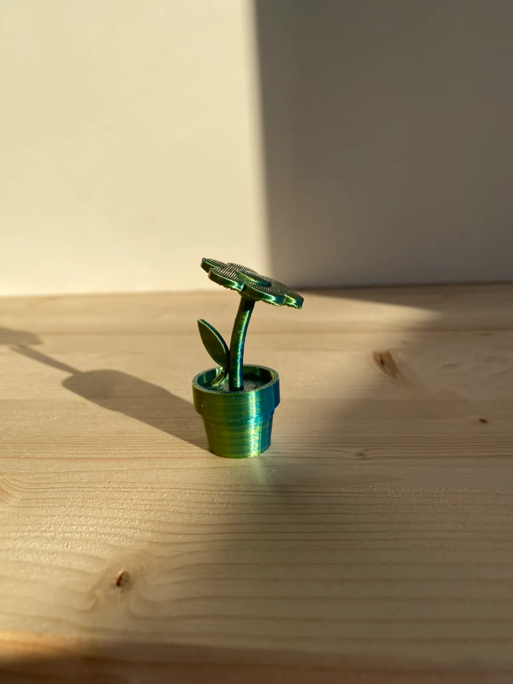 Mini Potted Flower Model by Sar.ila MakerWorld: Download Free 3D Models
