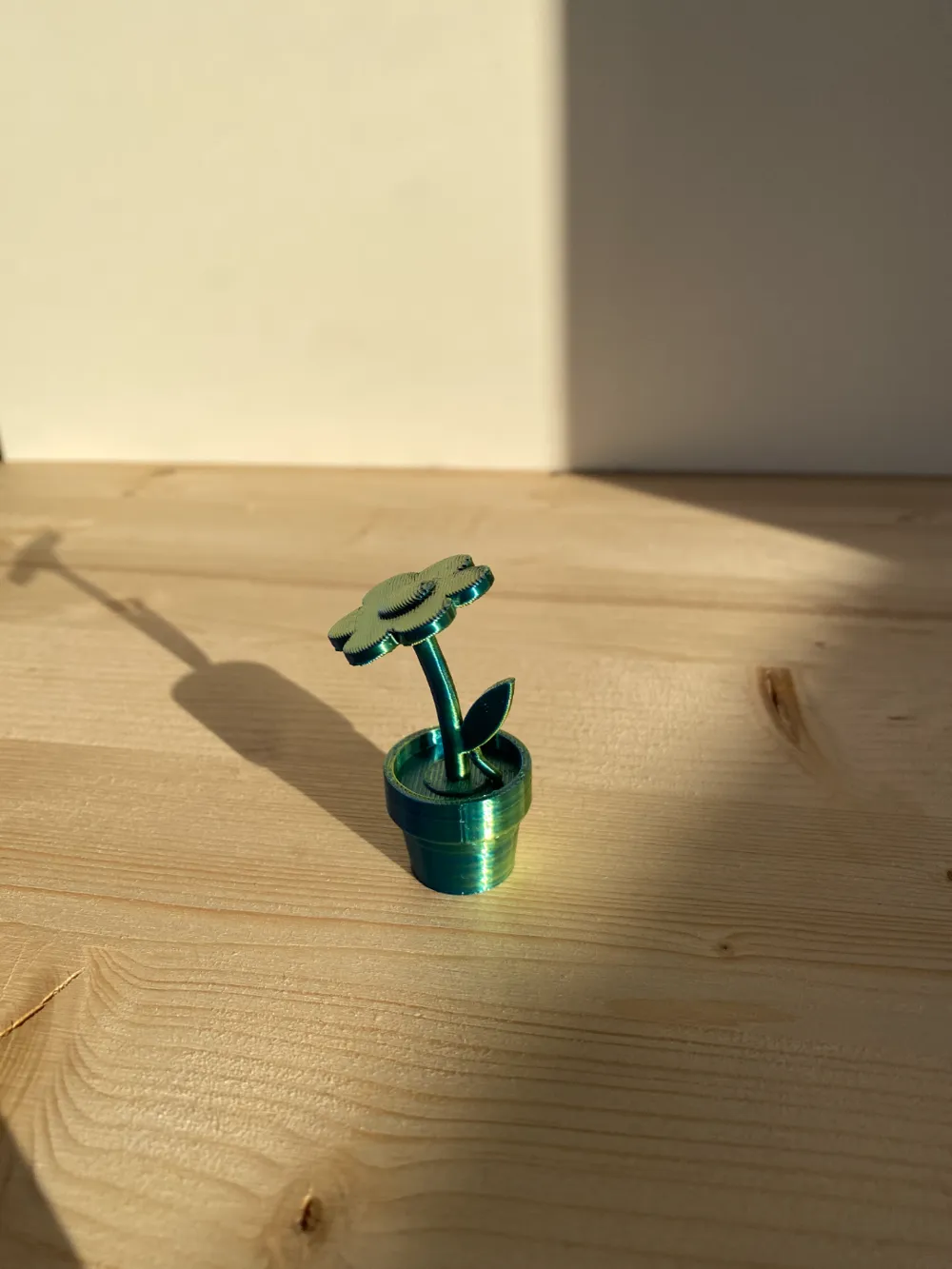 Mini Potted Flower Model by Sar.ila MakerWorld: Download Free 3D Models