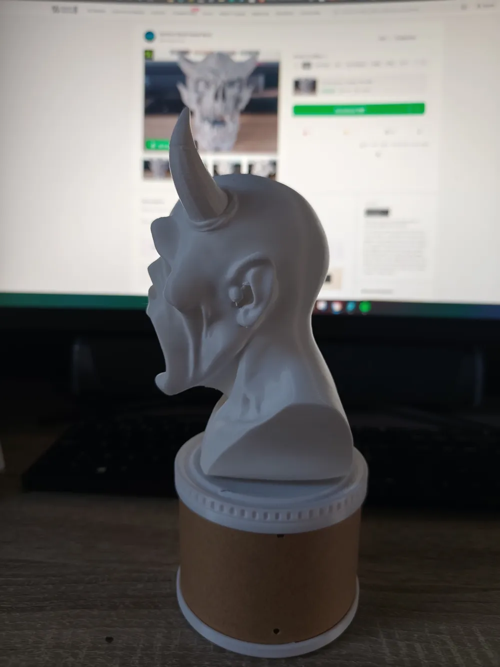 Ghostface Oni Mask Bust by 3DPrintsForYou MakerWorld: Download Free 3D ...