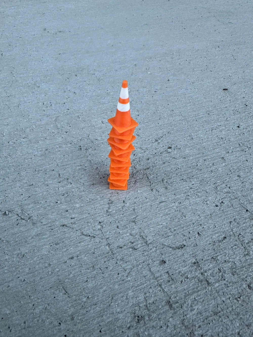 Stackable Traffic Cone Mini (1 inch tall) by the3Ddawg MakerWorld ...